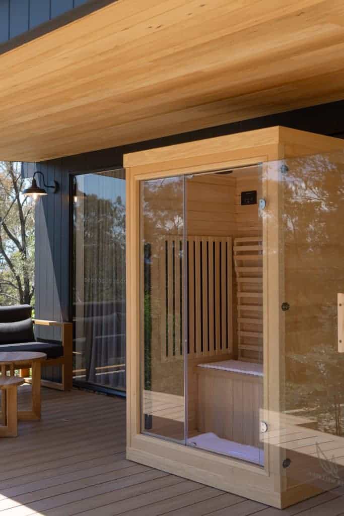 Explore 8 Essential Health Benefits of Infrared Saunas